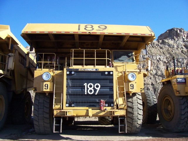 Caterpillar 789 Off-Highway Truck | Evans Equipment